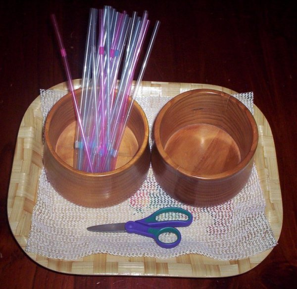 Teaching Toddlers to Cut | angathome