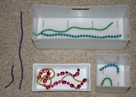Hands-on Montessori tray activities for toddlers: Length comparison ...