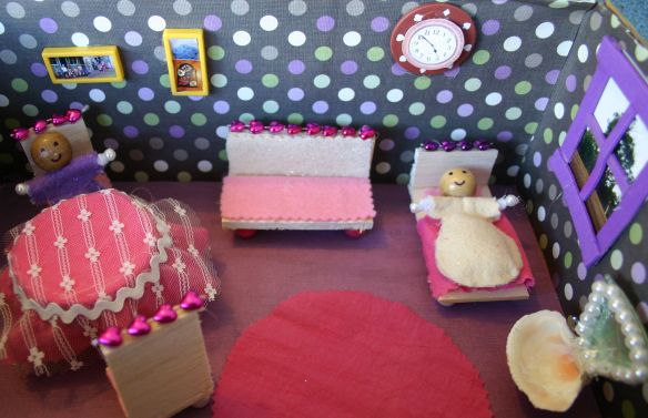 Shoe Box Inside House Designs